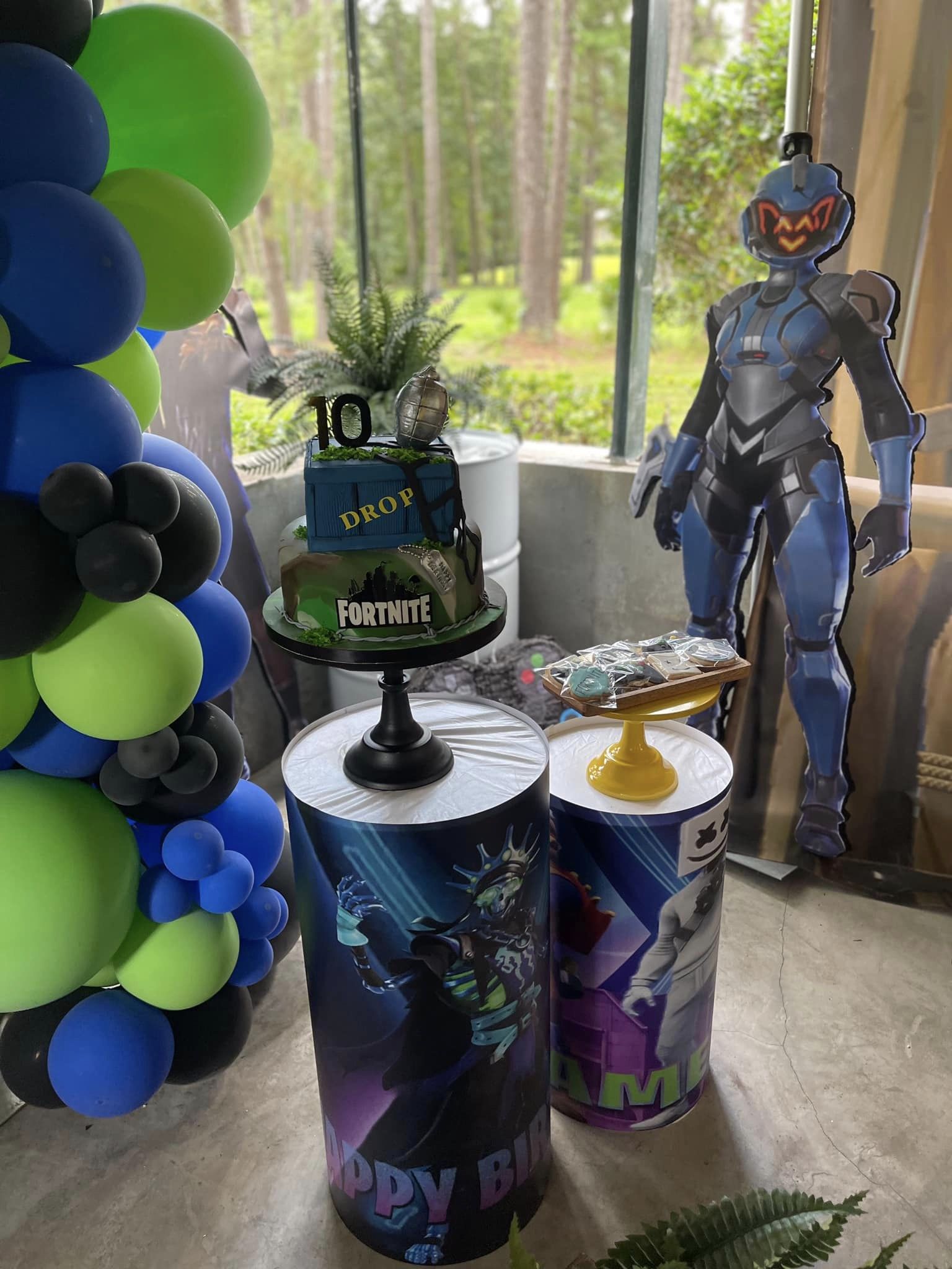 Custom Props – A Diamond In The Rough Events & Rentals