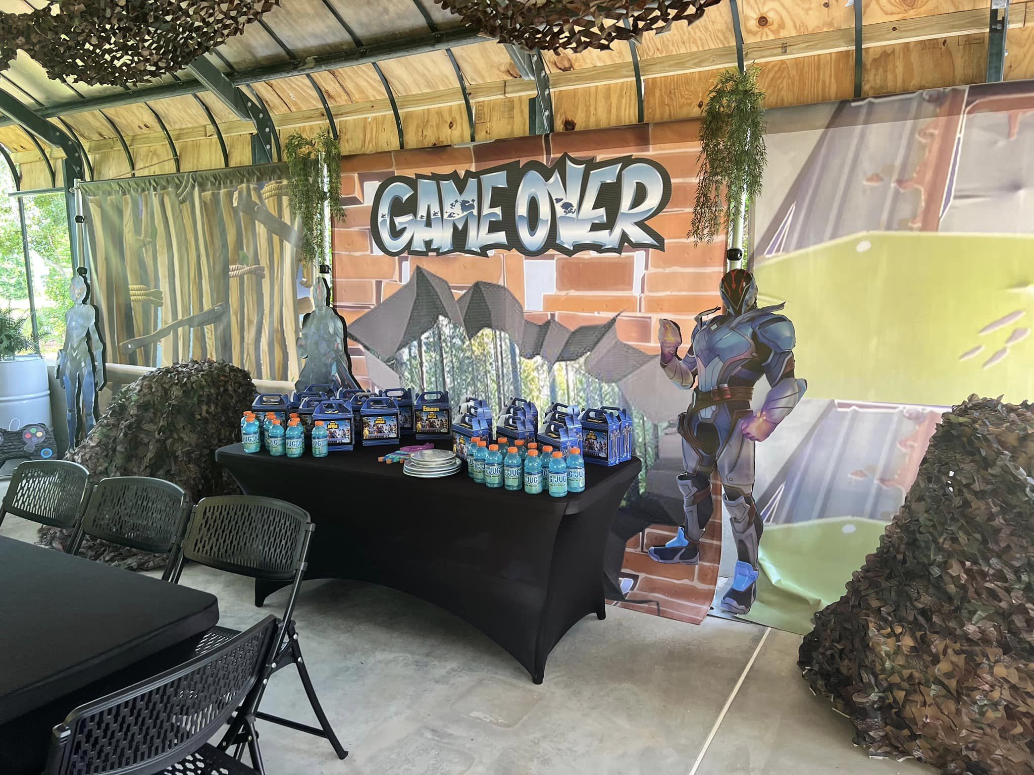 Custom Props – A Diamond In The Rough Events & Rentals