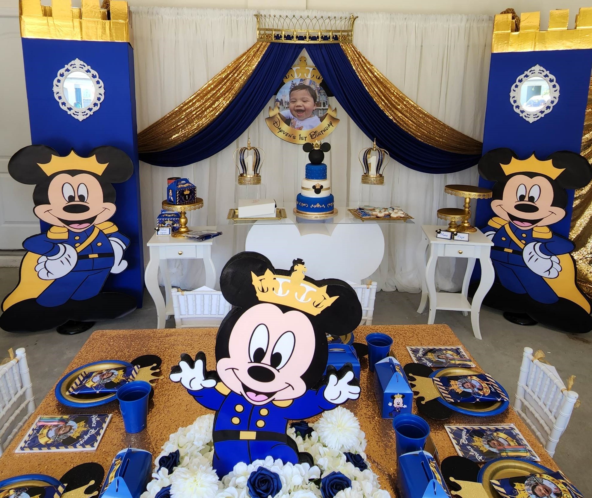 Custom Props – A Diamond In The Rough Events & Rentals